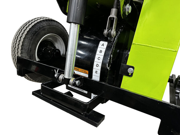 Cimline R3™ Asphalt Crack Router: Maximize Pavement Lifespan